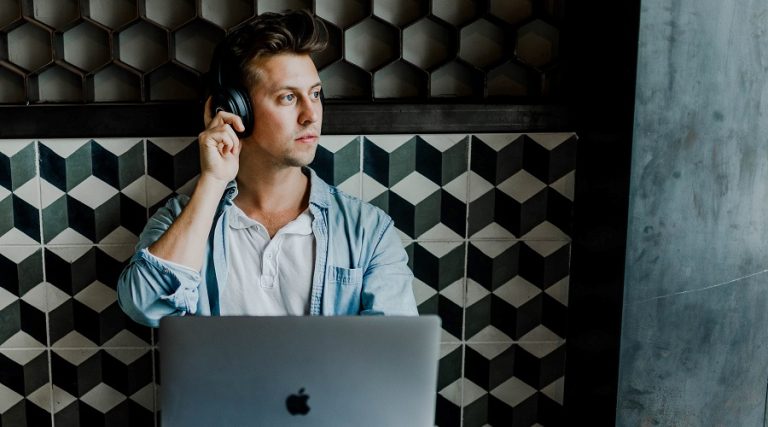 What Is a Remix? Meaning, Types & Examples