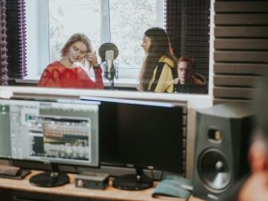 What Is a Remix? Meaning, Types & Examples