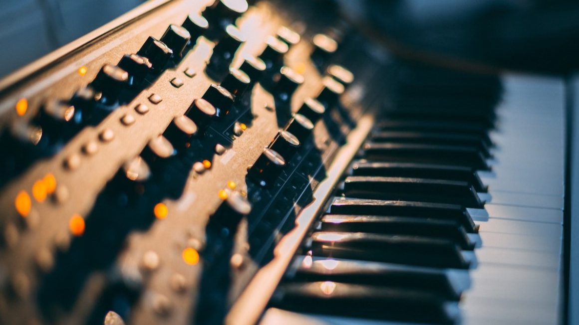 What Is a Vocoder? (The Voice Synthesizer Explained)