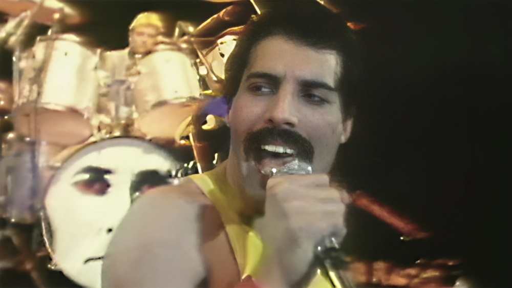 The 17 Best Bass Guitar Riffs of All Time