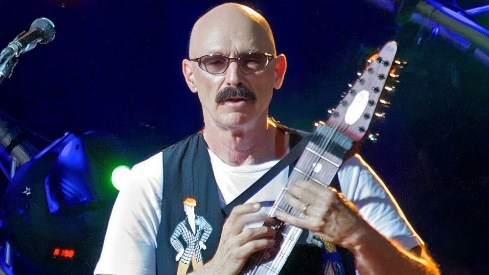 The 17 Best Bass Players of All Time (Picked by a Bassist)